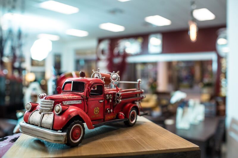 Vintage Memorabilia | Hand-Crafted Cars, Planes, Motorcycles & Clocks ...